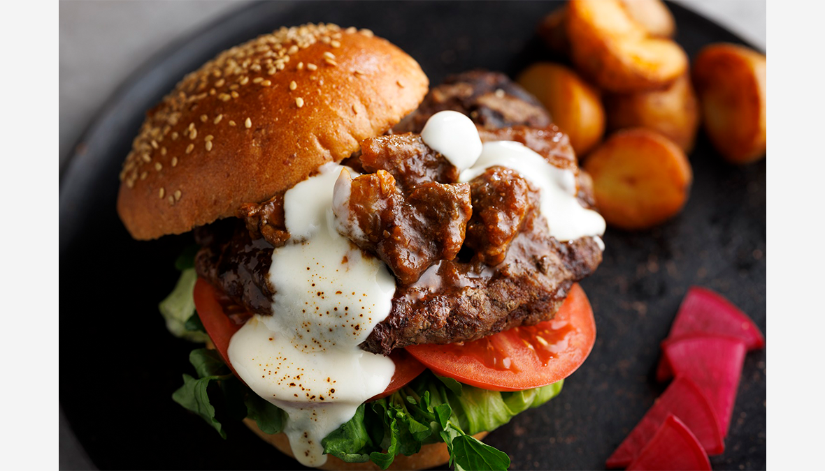 【冬限定ハンバーガー】“発酵”をテーマに味噌とチーズのあつい共演！ 「FERMENTED FUSION BURGER」 - sotokoto ...