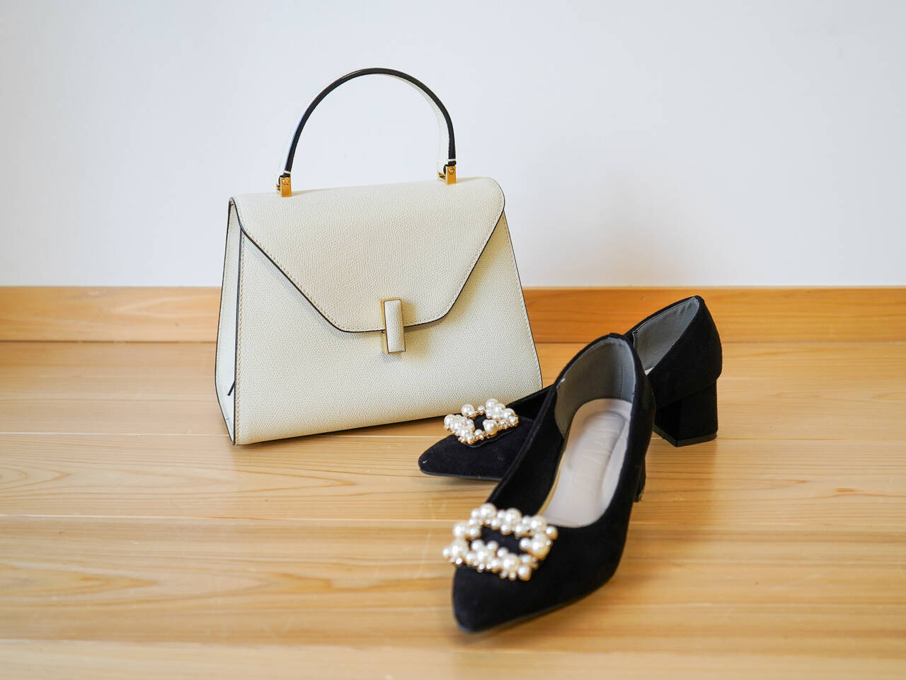 【2ページ目】【入園式・入学式】今年はもっぱら「ジレ」人気！ アカ抜けコーデのコツは？ - with class -講談社公式- 家族の時間を ...