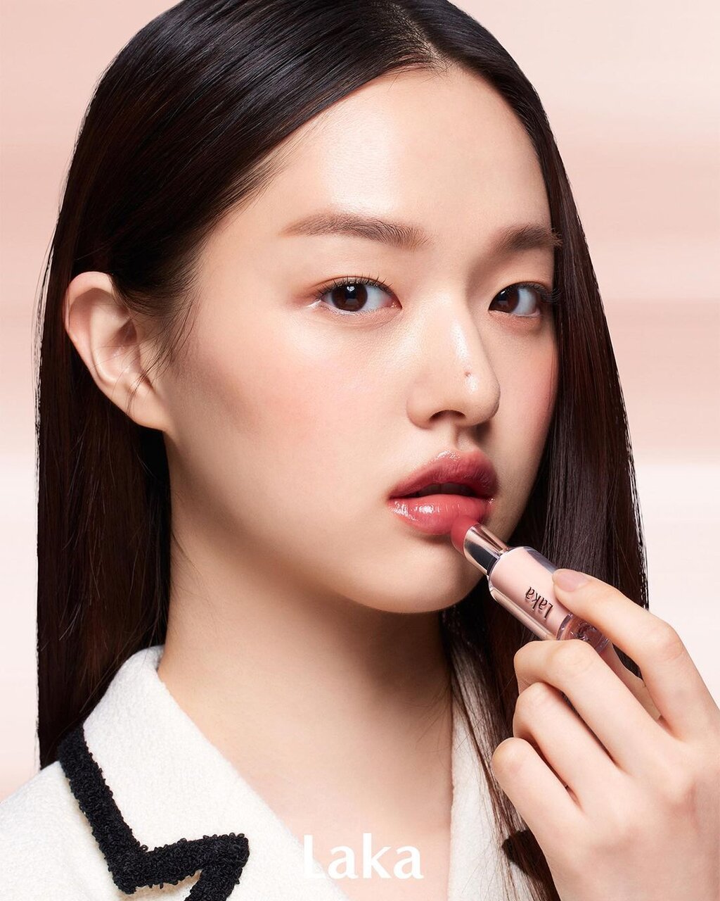 ガラスのようなツヤ＆透明感！『Laka（ラカ）』から新作「ボンディンググロウリップスティック」が登場♡ - 韓国情報サイト Daon[ダオン]