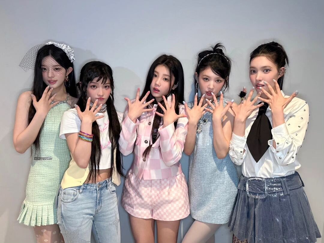 ILLITメンバー⑤人の絵文字を大調査♡SNSで使ってみよう！ - 韓国情報サイト Daon[ダオン]