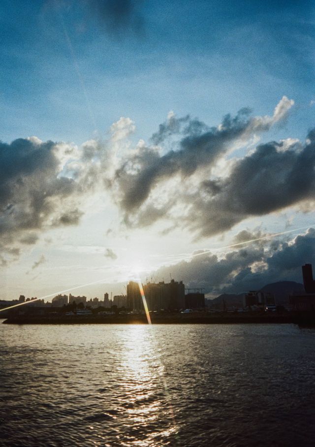 コダックのハーフカメラ、最新型「Kodak Ektar H35N」が登場｜おしゃれなフィルムカメラ | GENIC編集部 | GENIC｜ジェニック