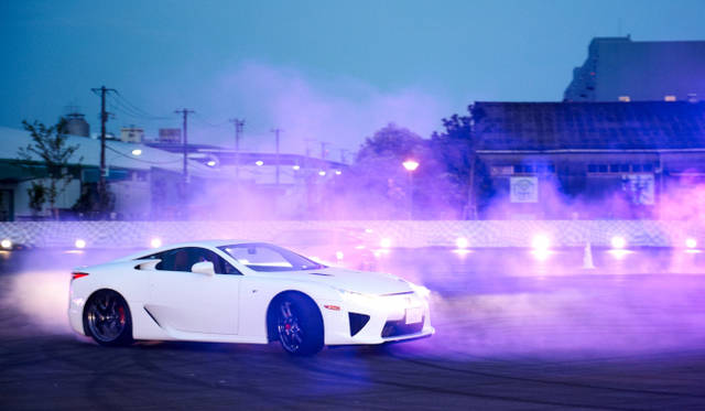LF-LCもお披露目！LEXUS SPINDLE NIGHT開催｜Lexus - Web Magazine OPENERS(ウェブマガジン ...