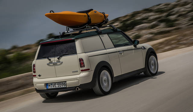 車中泊に便利なアウトドア用ミニ、登場｜MINI ギャラリー - Web Magazine OPENERS(ウェブマガジン オウプナーズ)