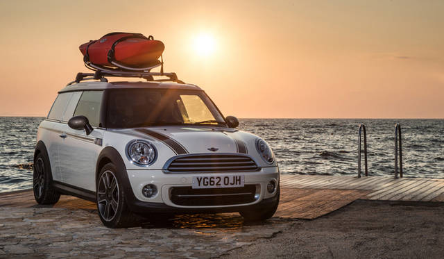 車中泊に便利なアウトドア用ミニ、登場｜MINI ギャラリー - Web Magazine OPENERS(ウェブマガジン オウプナーズ)