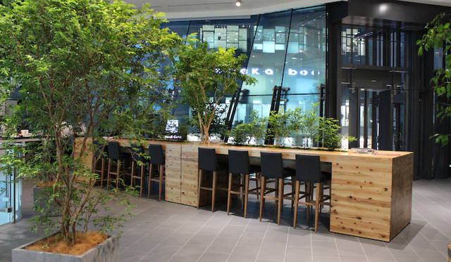 アウディ カフェがリニューアルオープン｜Audi ギャラリー - Web Magazine OPENERS(ウェブマガジン オウプナーズ)