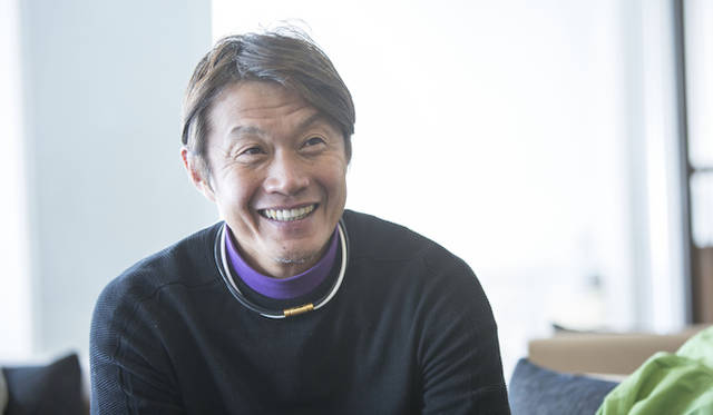 あなたのクルマ 見せてください 第6回 岡部哲也 × ジープ グランドチェロキー - Web Magazine OPENERS(ウェブマガジン ...