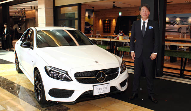Mercedes me Tokyo HANEDAが羽田空港にオープン｜Mercedes-Benz ギャラリー - Web Magazine ...