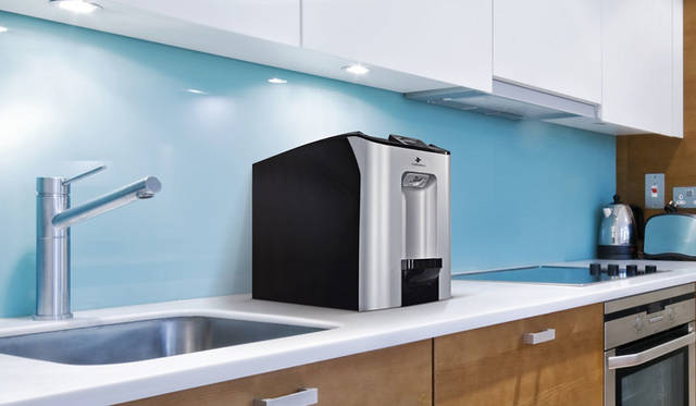 水道直結で使えるUVハイブリッド浄水サーバー「Cube」が日本上陸｜Waterlogic ギャラリー - Web Magazine ...