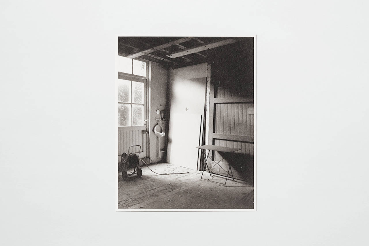 世界最古の写真製版技術で作られた「COLLOTYPE PHOTOGRAPH SERIES」｜PAPIER LABO. - Web ...