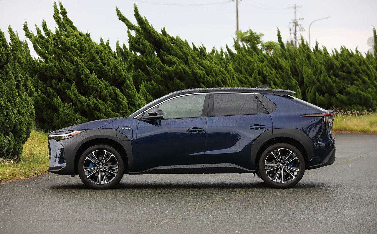 トヨタとスバルが共同開発したSUV型BEV、bZ4Xとソルテラに試乗 その乗り味の違いとは？｜TOYOTA SUBARU - Web ...