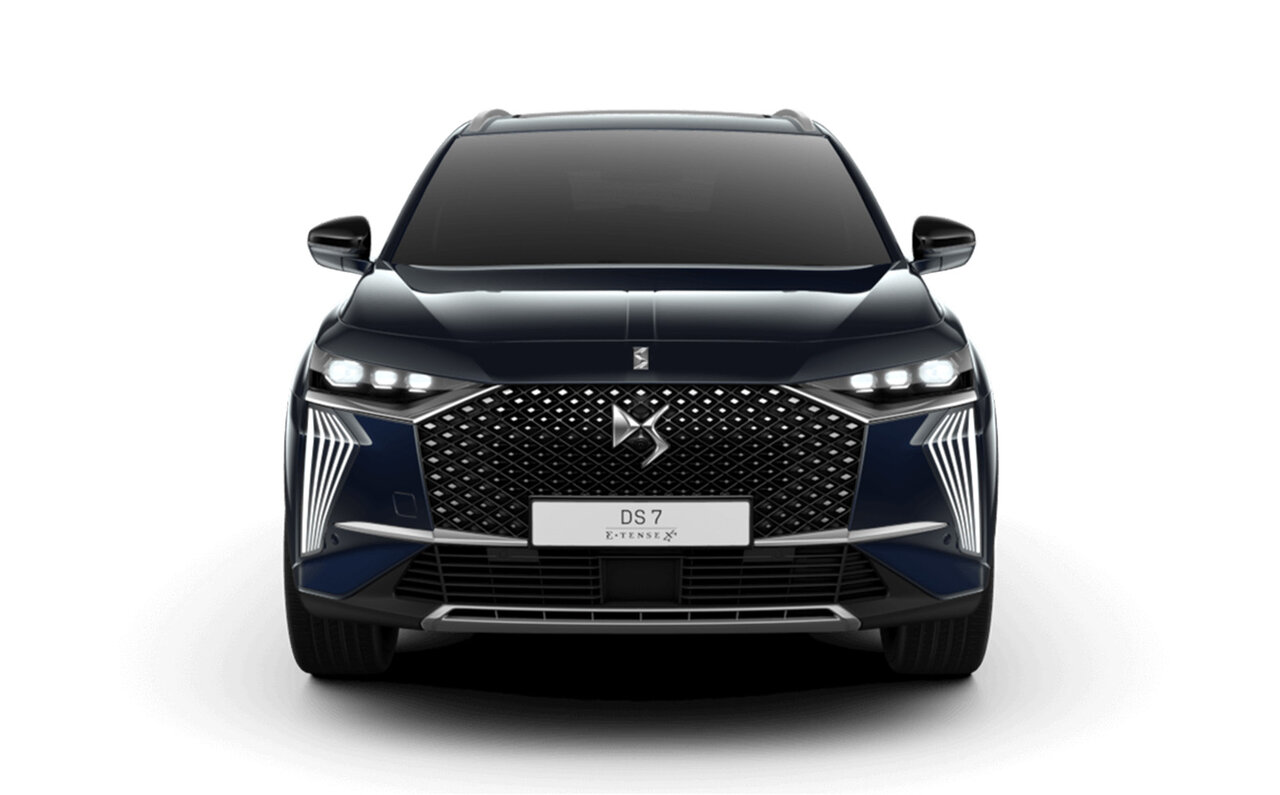 DSオートモビルが手掛けるフラッグシップSUV、新型「DS7」が日本上陸｜DS - Web Magazine OPENERS(ウェブマガジン オウプナーズ)