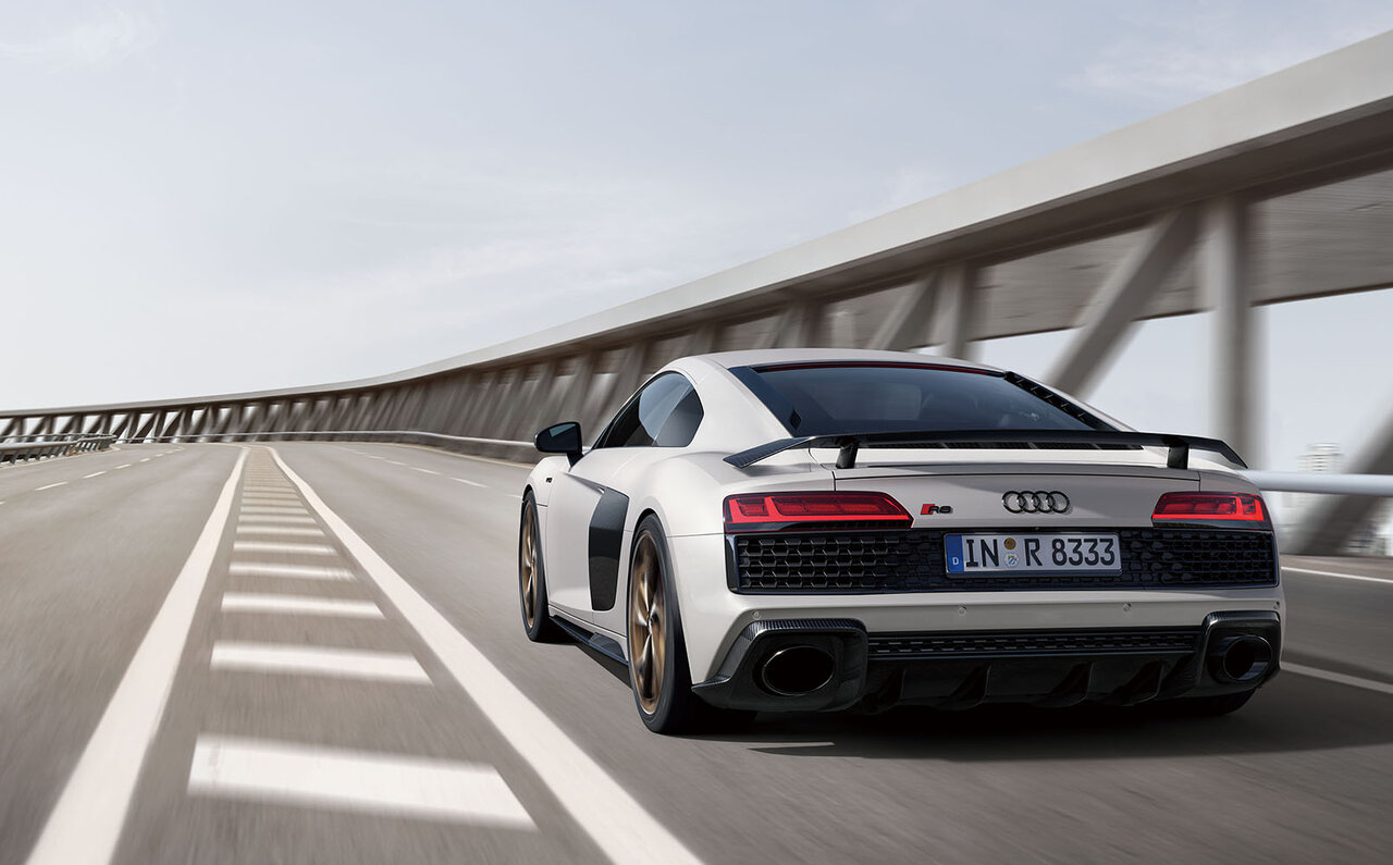 日本の美を取り入れたアウディR8の最終モデルが8台限定で発売｜Audi - Web Magazine OPENERS(ウェブマガジン オウプナーズ)