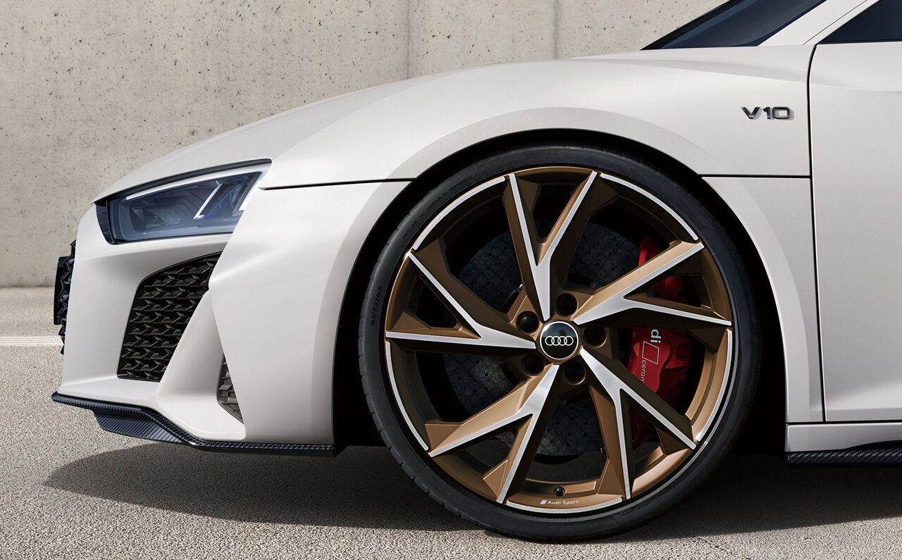 日本の美を取り入れたアウディR8の最終モデルが8台限定で発売｜Audi - Web Magazine OPENERS(ウェブマガジン オウプナーズ)