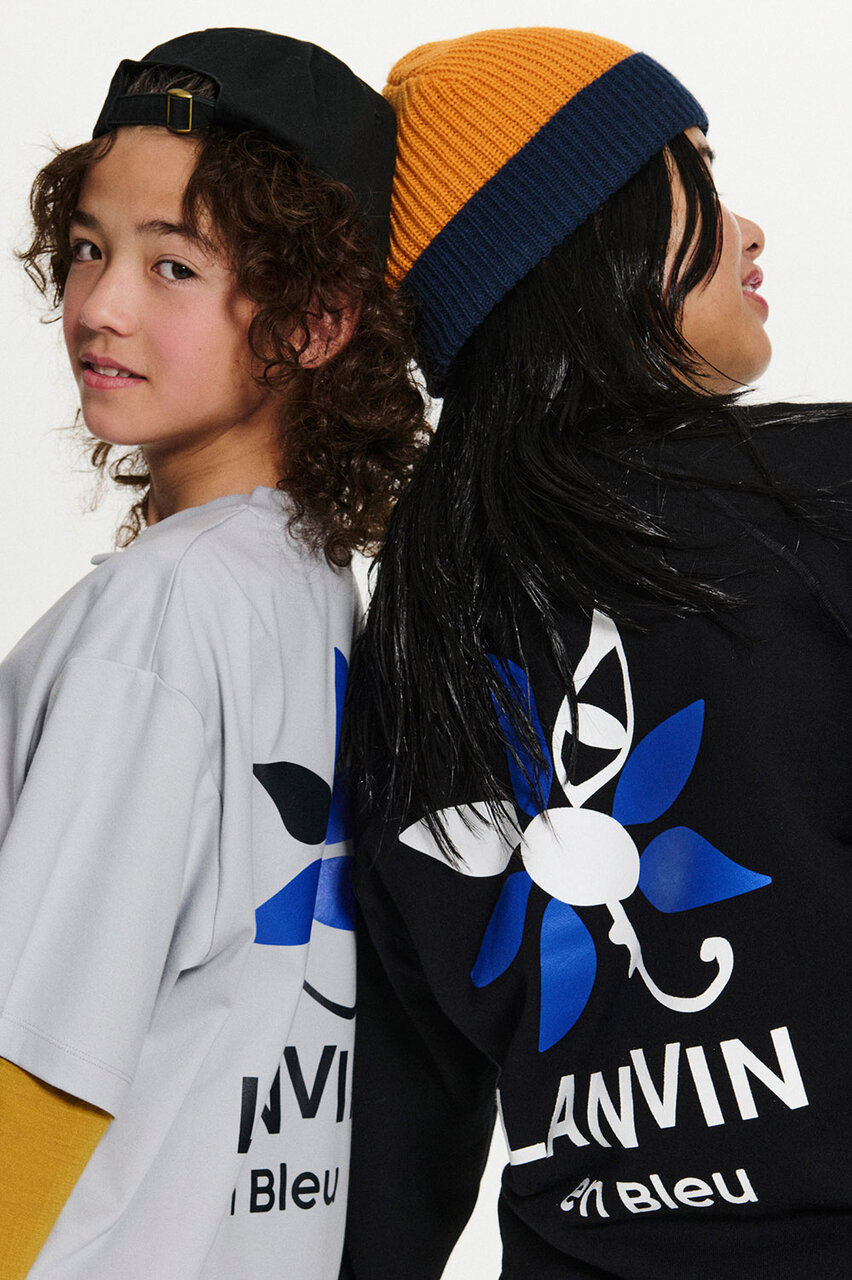 家族愛を体現するLANVIN en Bleuの“ESSENTIAL”ライン｜LANVIN en Bleu - Web Magazine OPENERS(ウェブマガジン オウプナーズ)