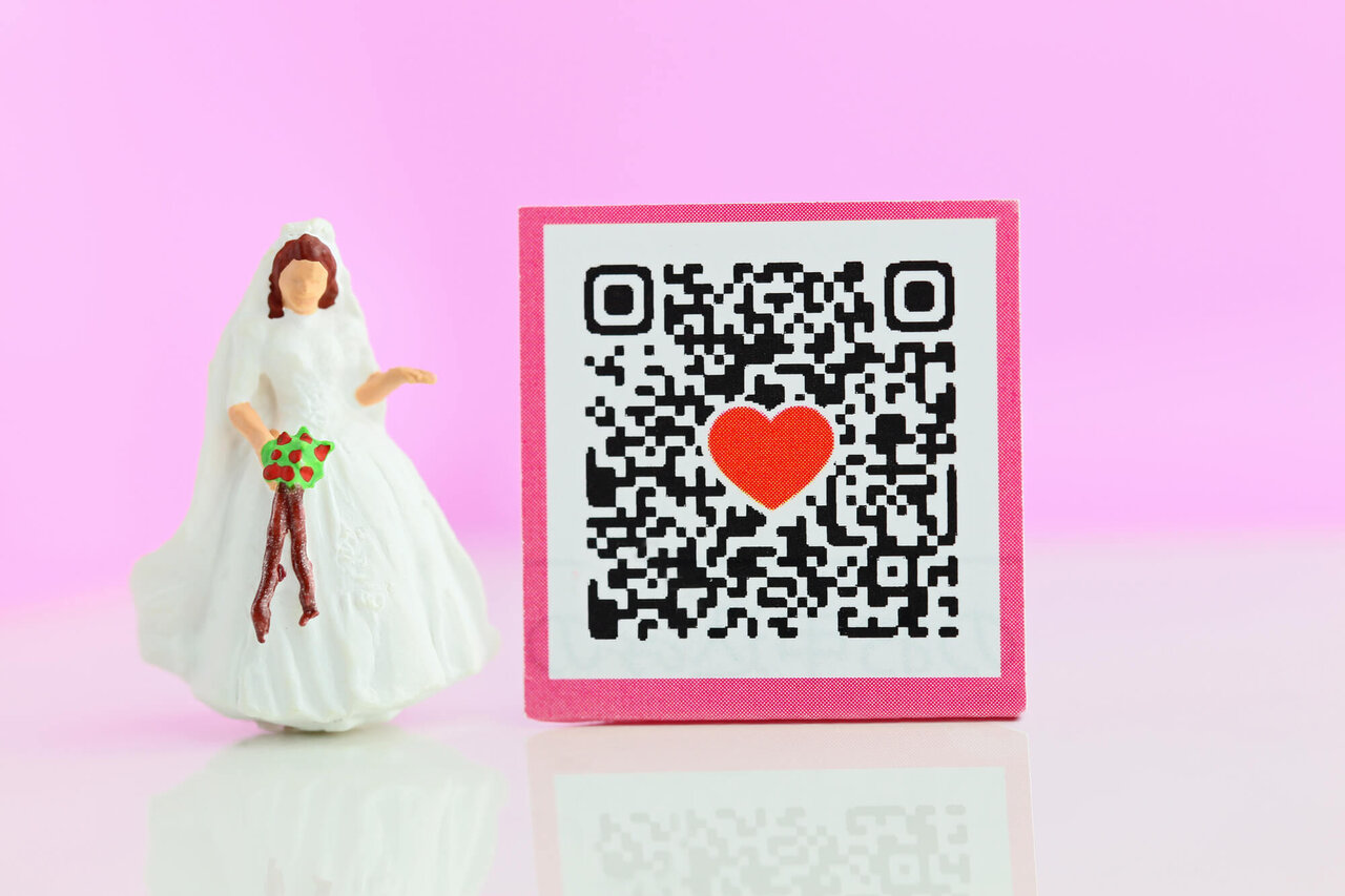 ご祝儀もキャッシュレスの時代？デジタル化するイマドキの結婚式事情を紹介 - festaria journal