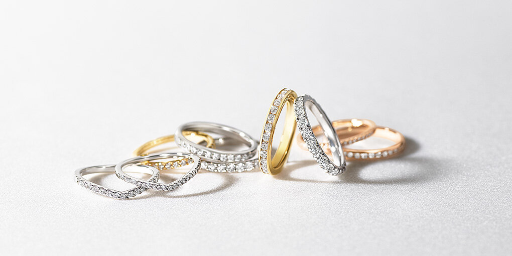 ハーフエタニティは永遠の愛を意味するリング。魅力や購入前に知っておきたいこと - festaria journal