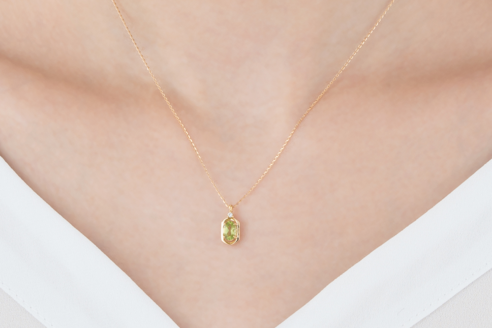 【8月誕生石】ペリドット・サードオニックス・スピネル。意味やおすすめジュエリー紹介 - festaria journal