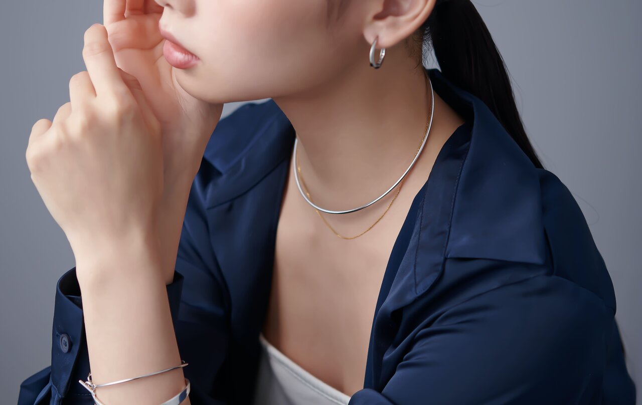 チョーカーはどんな種類がある？着け方とお手入れ方法も紹介 - festaria journal